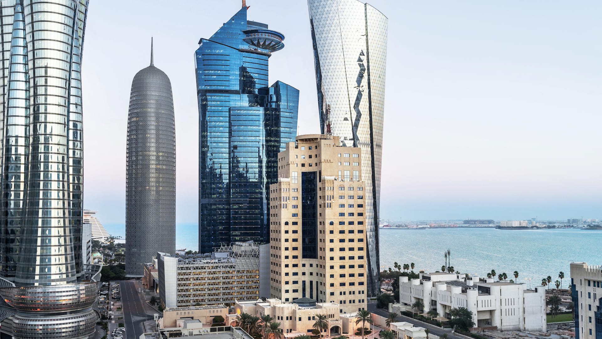 Flights to Doha | Finnair Hong Kong