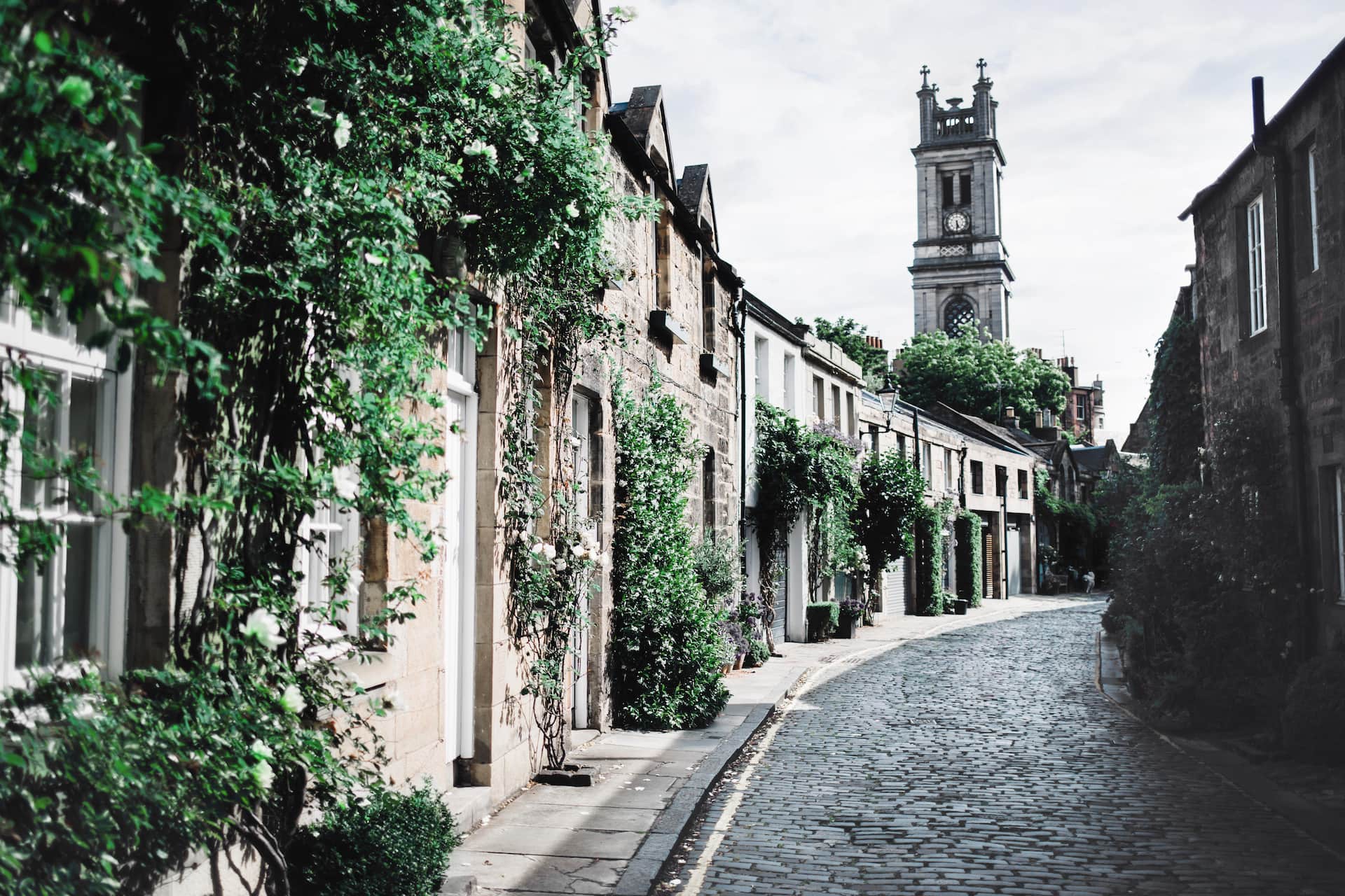 Flüge nach Edinburgh | Finnair Österreich